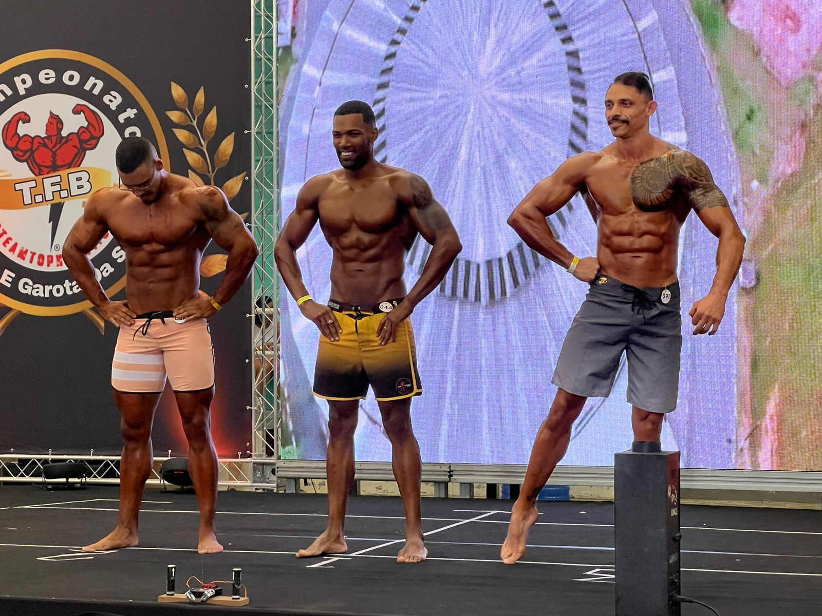 Bermuda Masculina Boardshort Premium - Men's Physique Competição