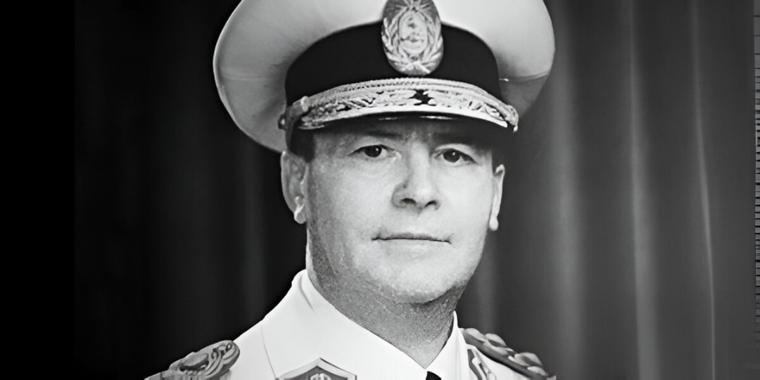 Savio el argentino que forjo el acero - Raúl Larra