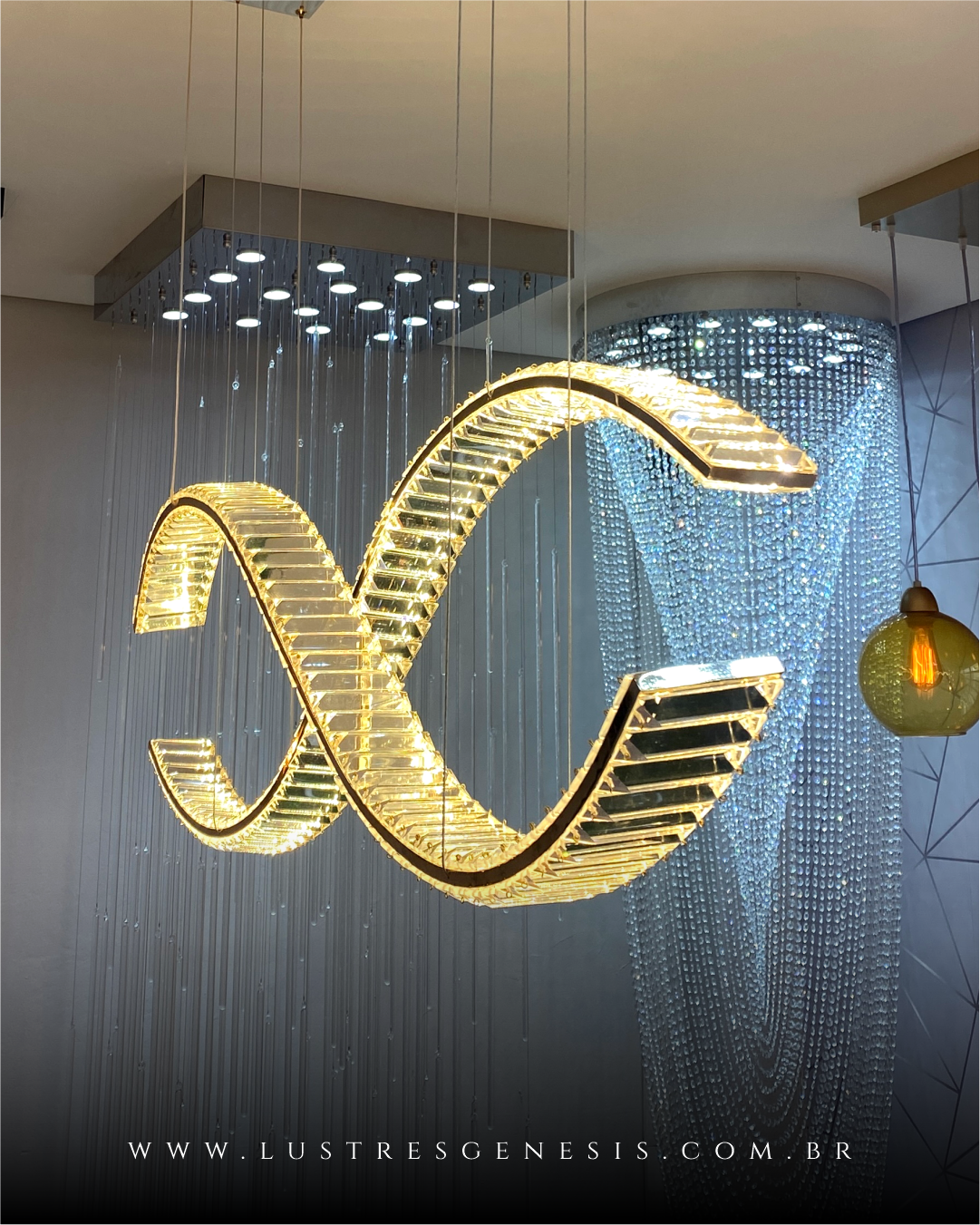 Lustre Pendente Xayah de Cristal - Moderno e Elegante